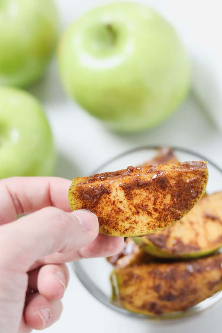 No-Bake Cinnamon Apple Slices - Skinny Comfort